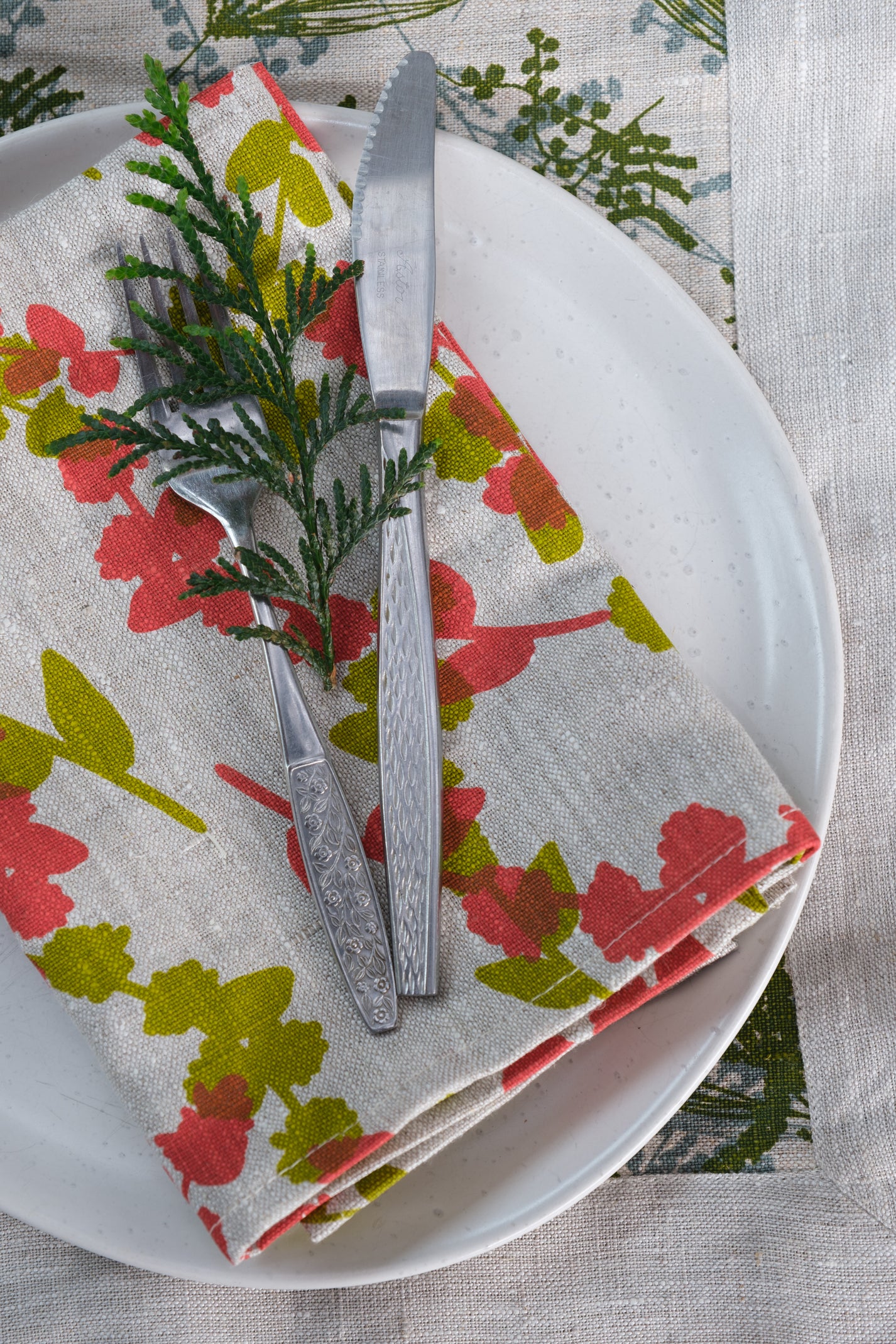 Napkin Set featuring Wattle Sprigs in Guava and Chartreuse – Femke Textiles